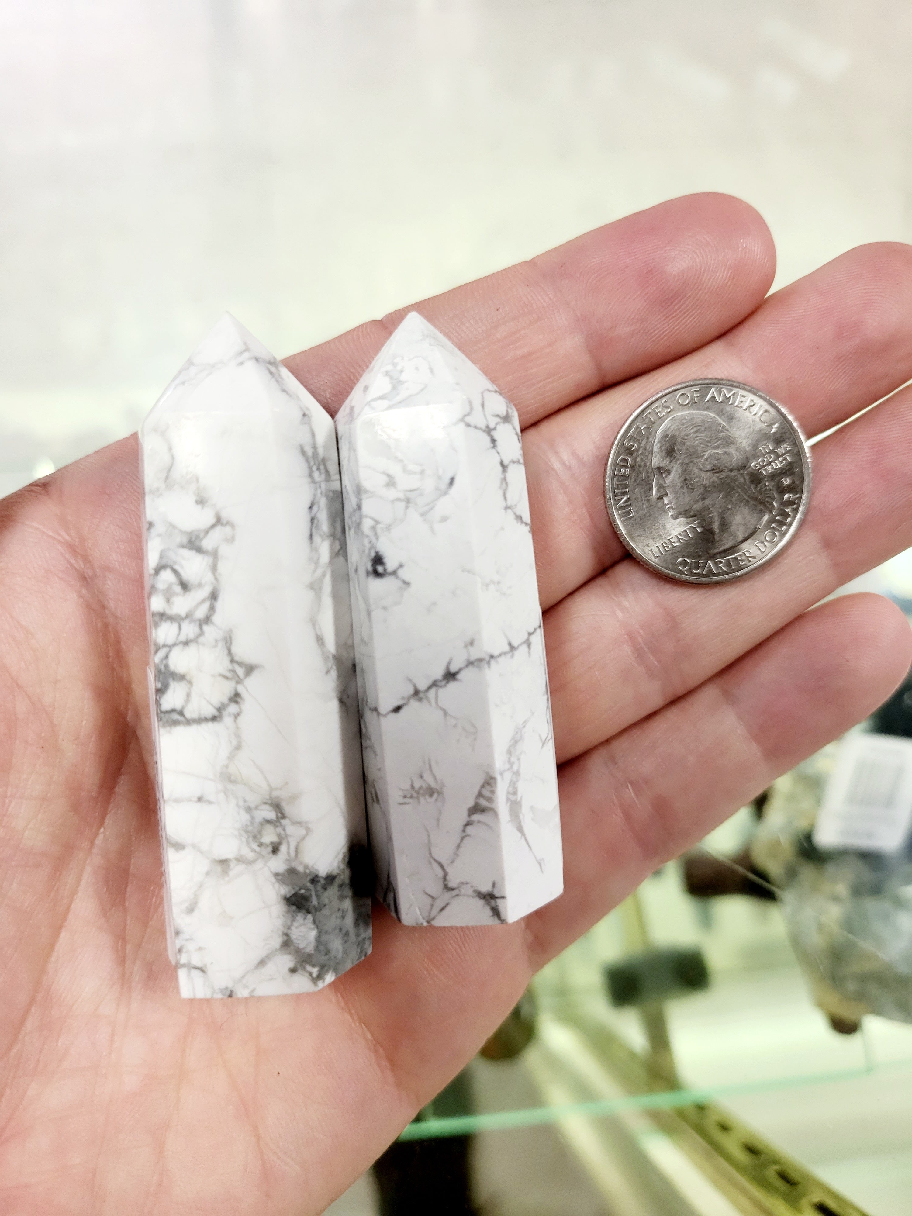 Howlite Tower – Quartz Botanicals